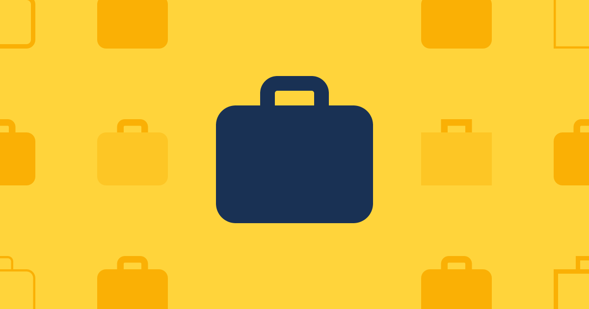Briefcase Blank Solid Icon | Font Awesome
